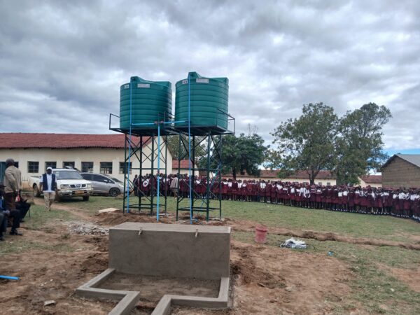 Sandawana Mines Ploughs $475,000 into the Community